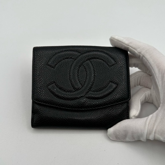 CHANEL | Bags | Chanel Compact Pebbled Leather Wallet | Poshmark